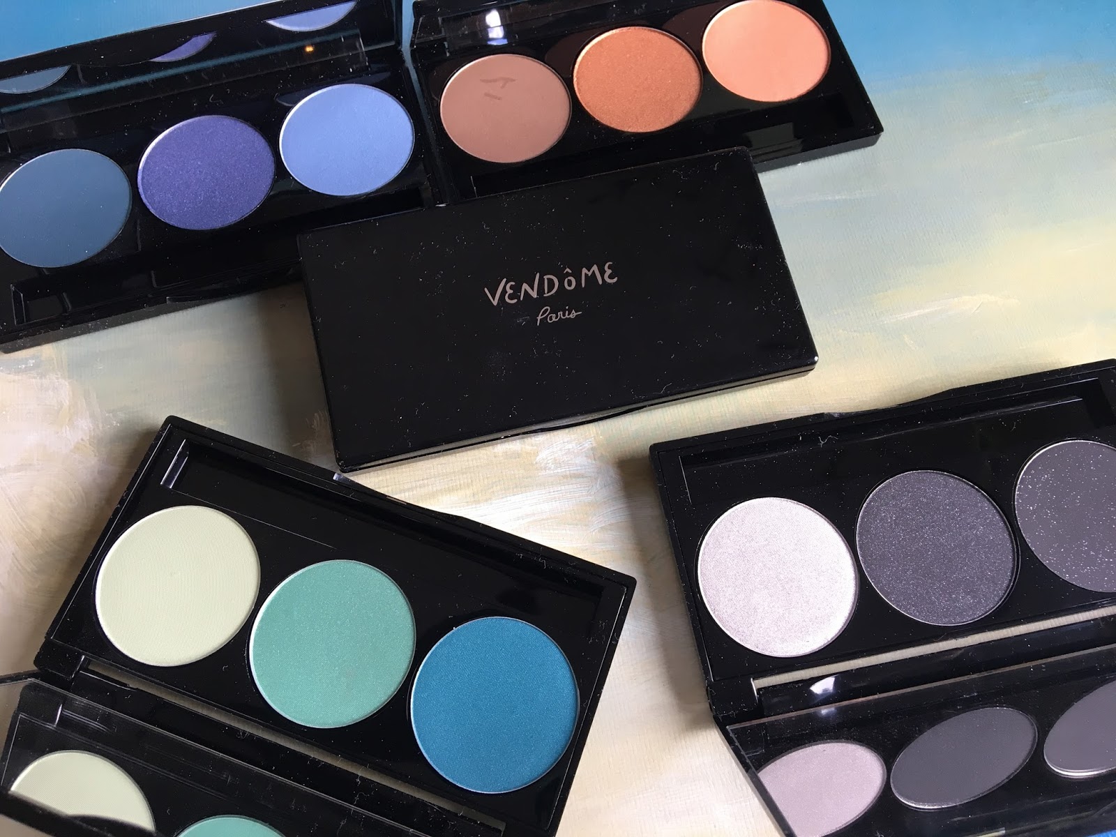 Health & Lifestyle Management : Vendôme Beauté Eyeshadows
