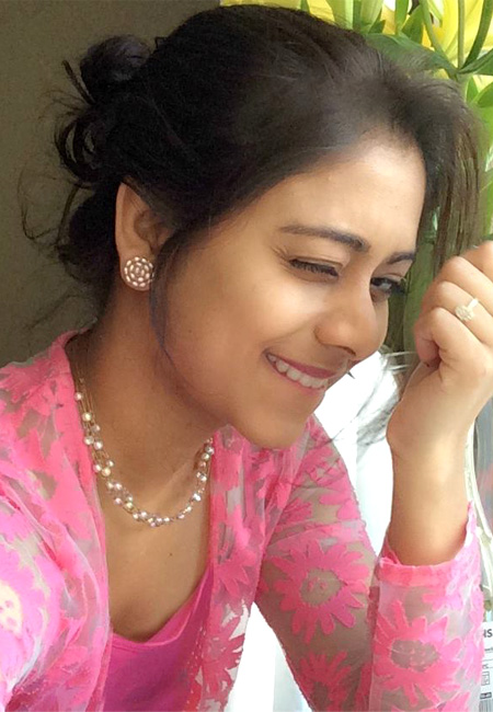 Priya Lal Photos - Priya Lal Photo Gallery | Veethi