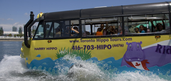 حول العالم Around the world: الحافلة العائمة “Floating Bus”، كندا ...