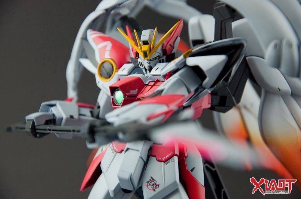 Custom Build: MG 1/100 Wing Gundam Zero Custom (EW)
