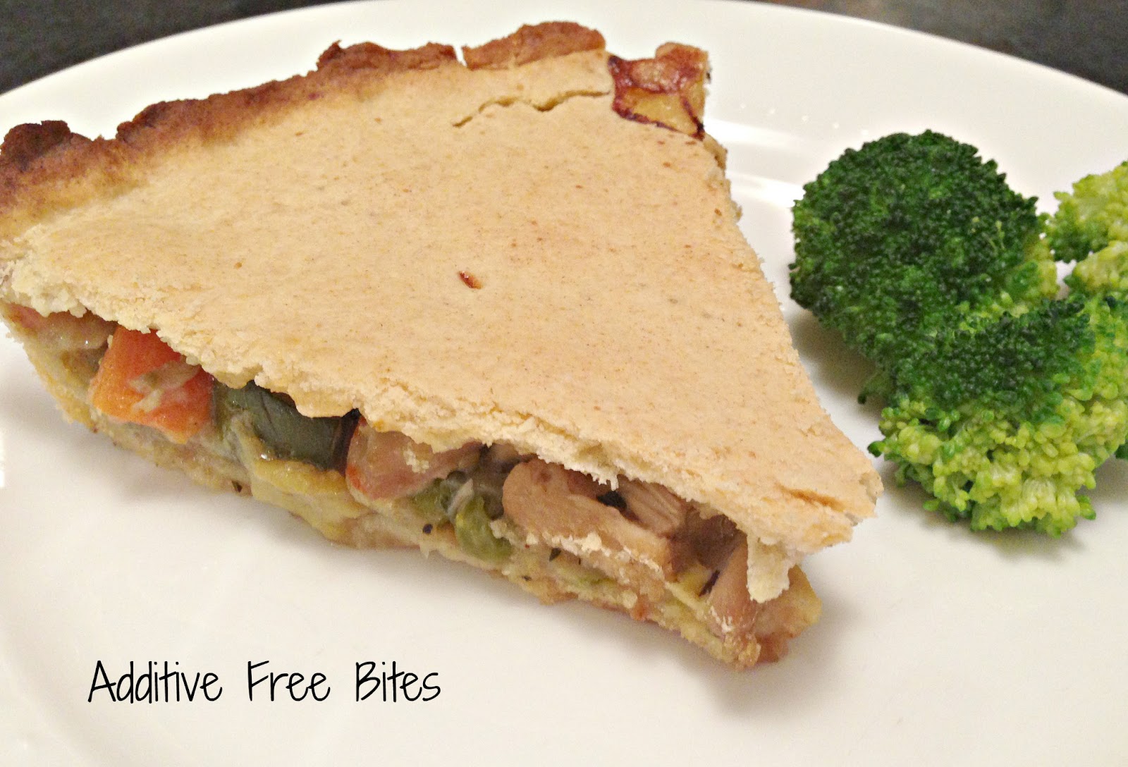 Additive Free Bites: Chicken & Vegetable Pie