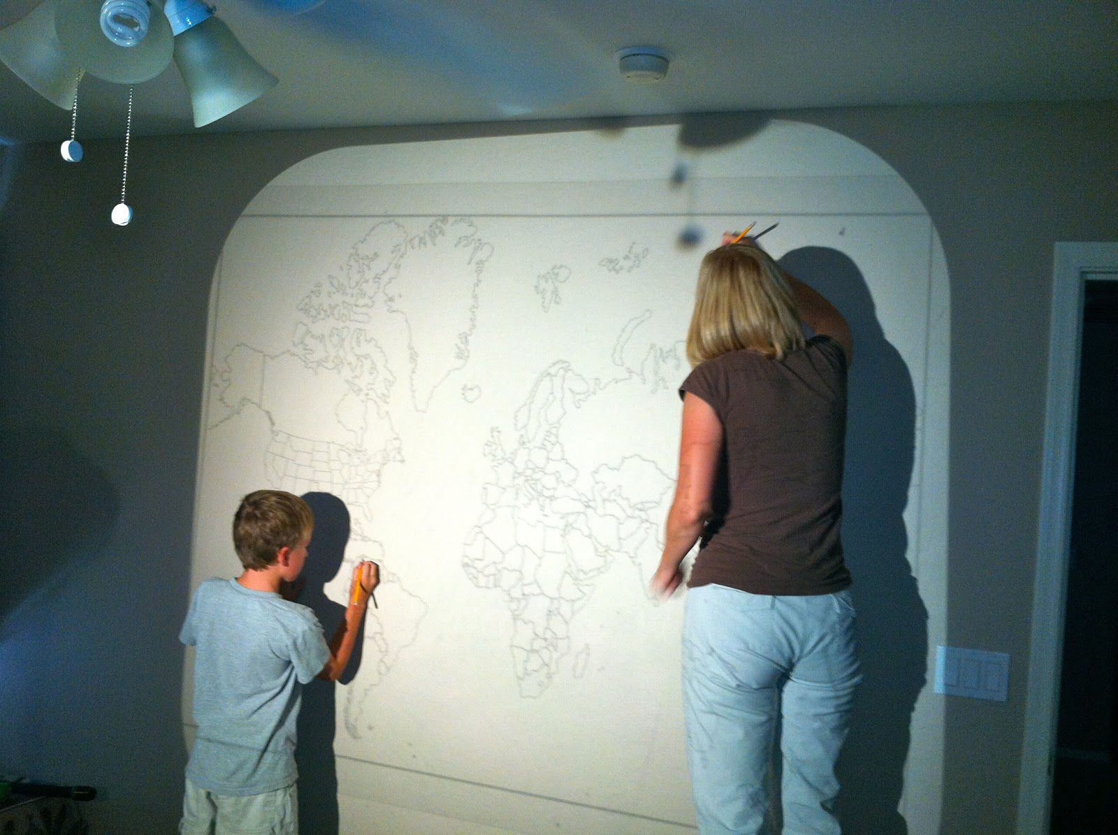 seeshellspace: Projectors and World Maps