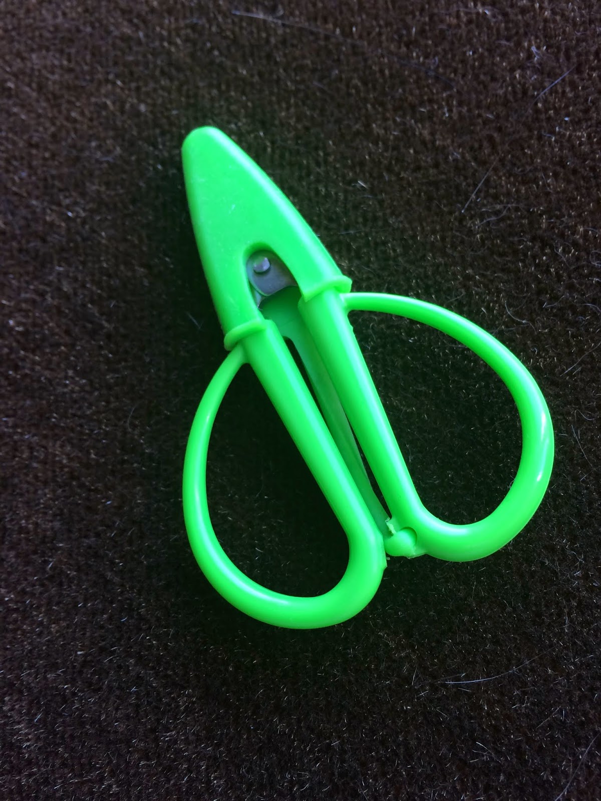 MissesStitches: Tiny Scissors