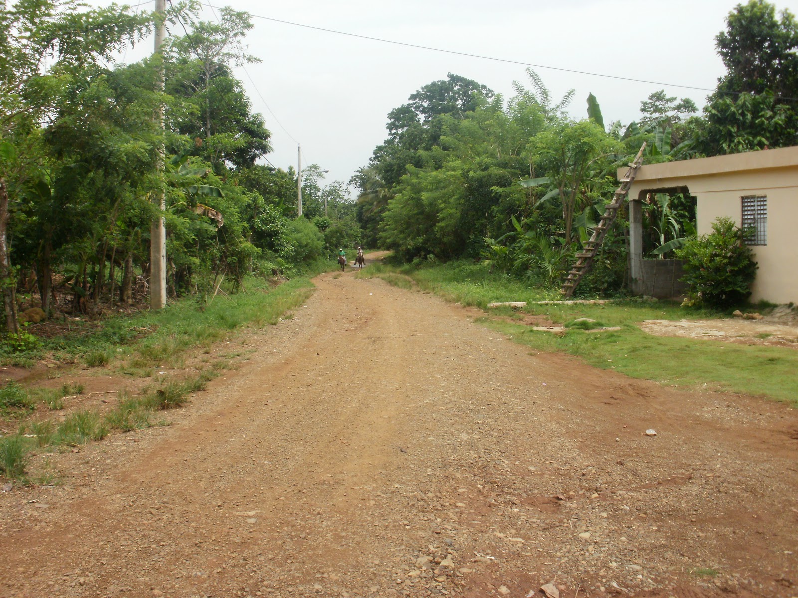 Espejismo de Luna Llena: El Chacaro, Yamasa.