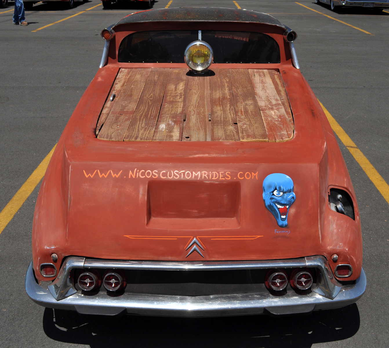 Just A Car Guy: Hot Rod Citroen DS