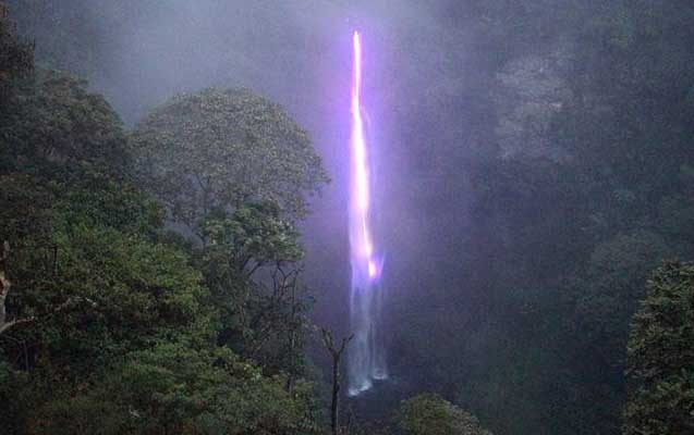 JAM BUKA RAINBOW WATERFALLS BANDUNG | JAM (KERJA) BUKA DAN TUTUP