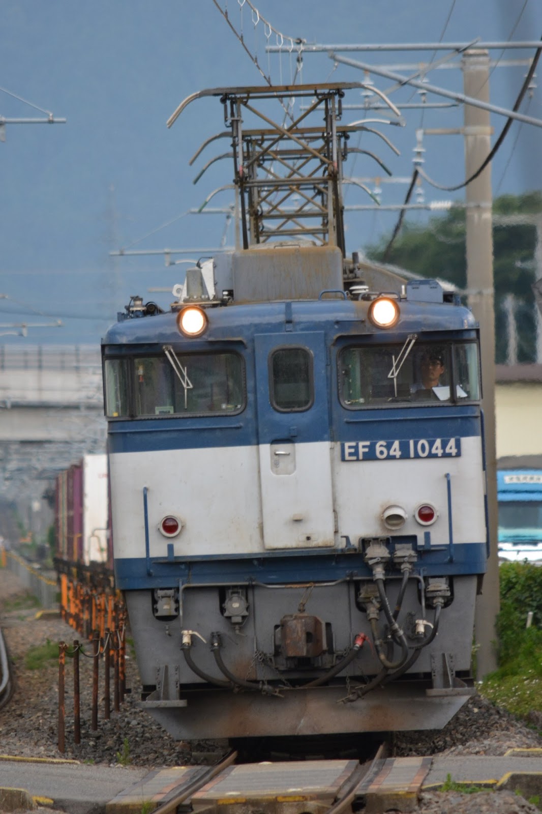 鉄ドキ、: 6/29・7/3.6.7 【81ﾚ】EF64-1049復活!! 撮り溜めから…。