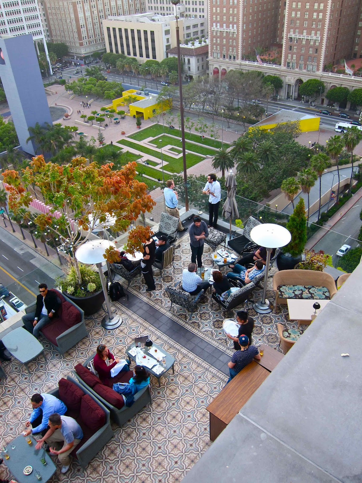 nic-nak castle: Perch LA @ sunset.