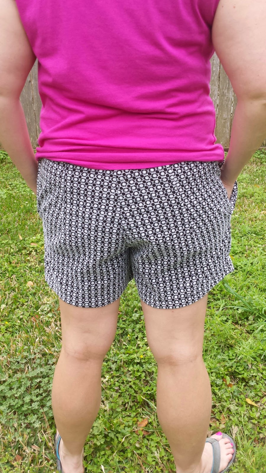 Stacie Thinks She Can: Side Zip Shorts