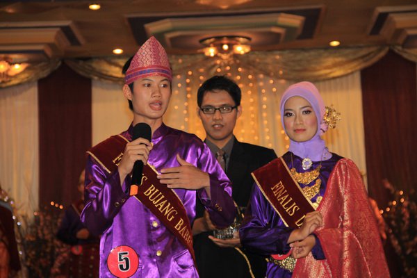 Blog iresh happily ever after...: Bujang Dayang Belitong 2010