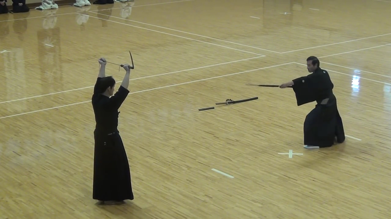 Kusarigama in Kanawa Ryu 金輪流 (Type 1)