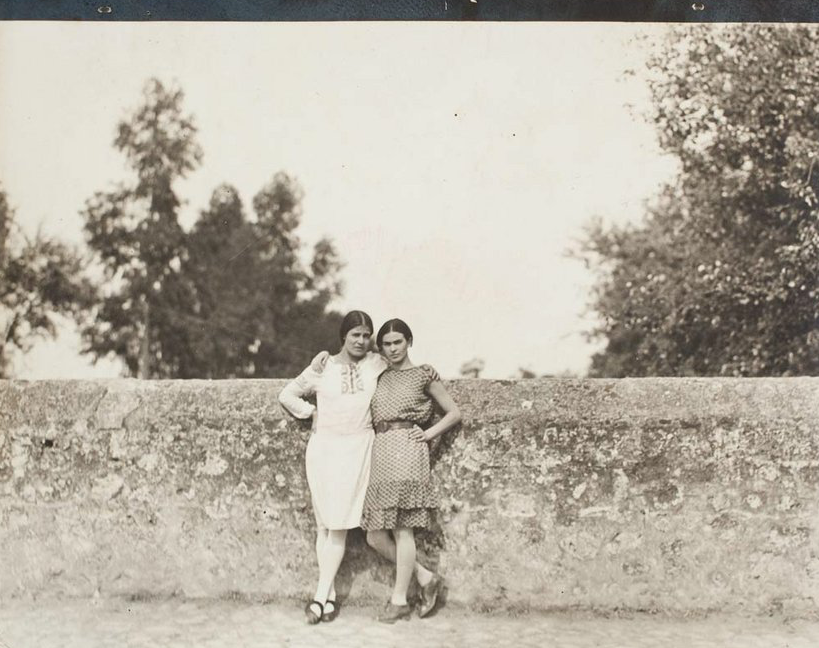 Black and Lashes: Pretty Things: Frieda.