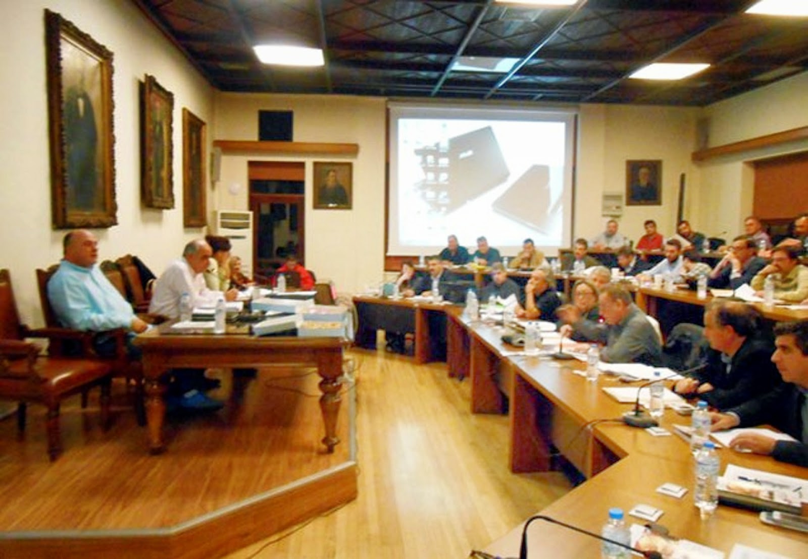 ☮ ΒΟΛΟΣ ΠΗΛΙΟ ΜΑΓΝΗΣΙΑ : ΒΑΡΙΕΣ ΚΟΥΒΕΝΤΕΣ ΜΠΕΟΥ ΚΑΤΑ ΣΚΟΤΙΝΙΩΤΗ