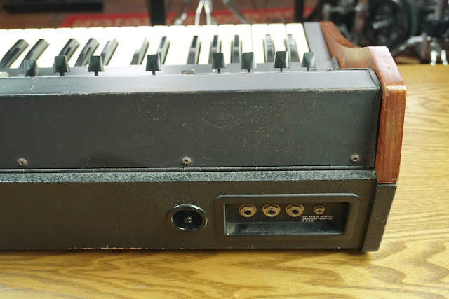 MATRIXSYNTH: Crumar Performer - Rare Analog Synthesizer from the 1970s ...