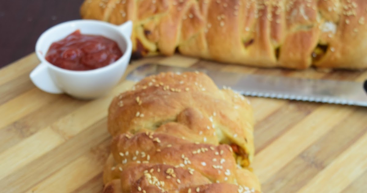 Poornima's Cook Book: Paneer(Indian cottage cheese) Stuffed Braided ...
