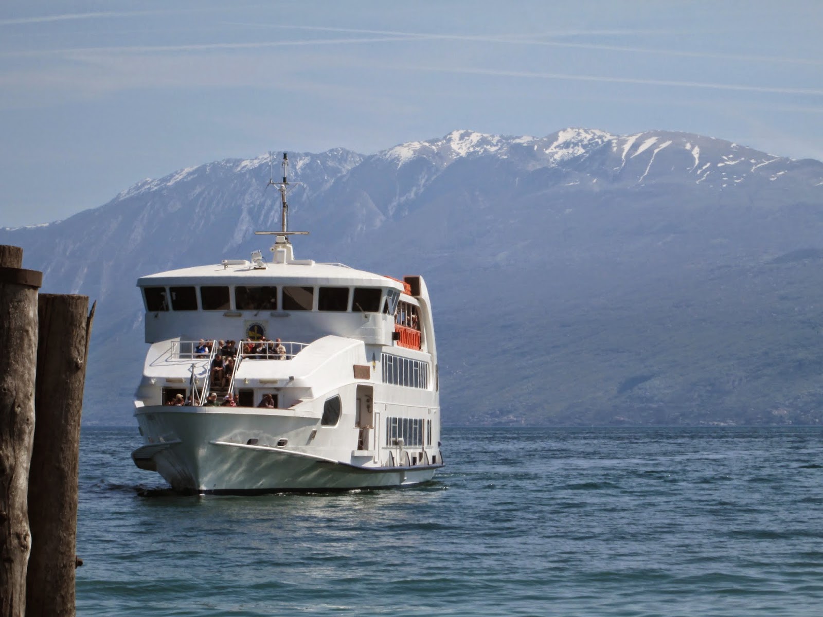 Narrow Boat Albert: Lake Garda Ferries