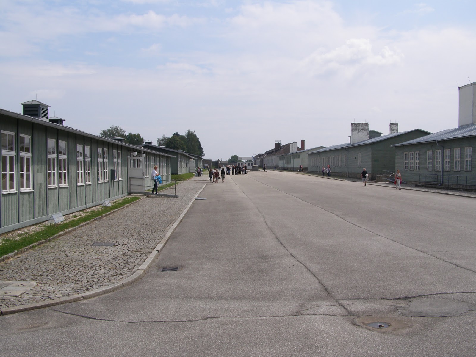 Novinarstvo!!!: Mauthausen – mirno austrijsko selo pored kojeg se ...