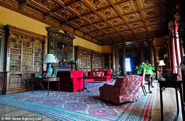 Fiorito Interior Design: Know Your Sofas: Knole Sofa