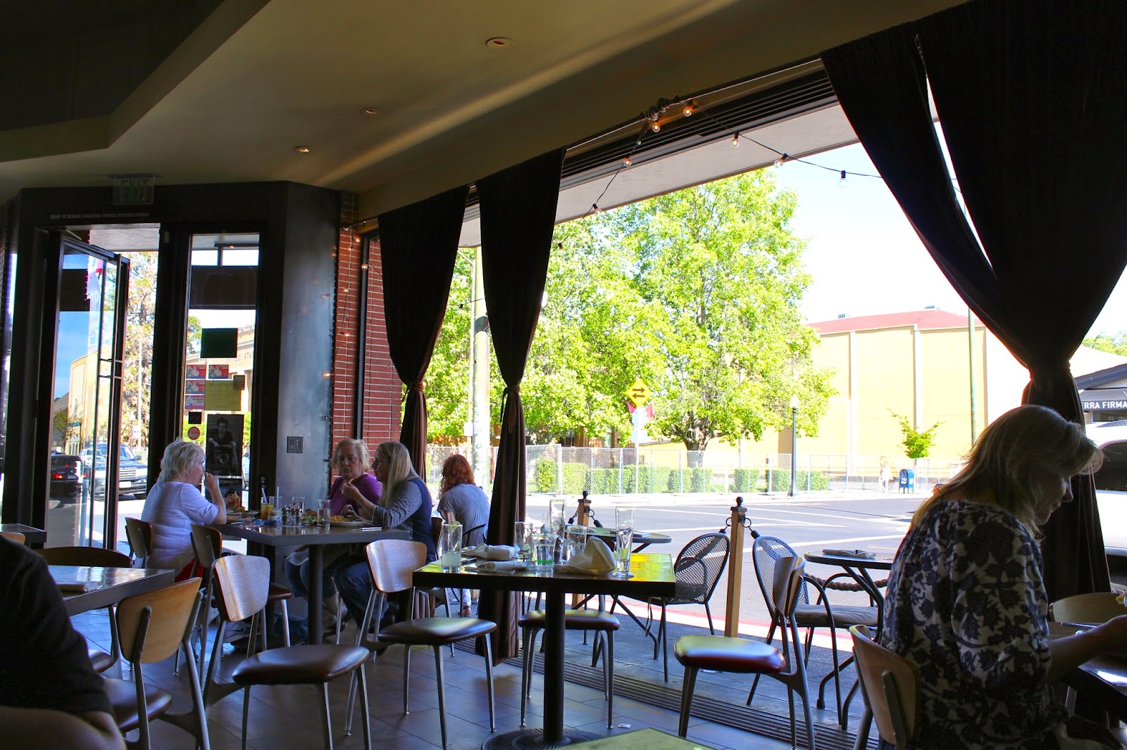 GRACE'S TABLE DOWNTOWN NAPA • Kat Loves Kale