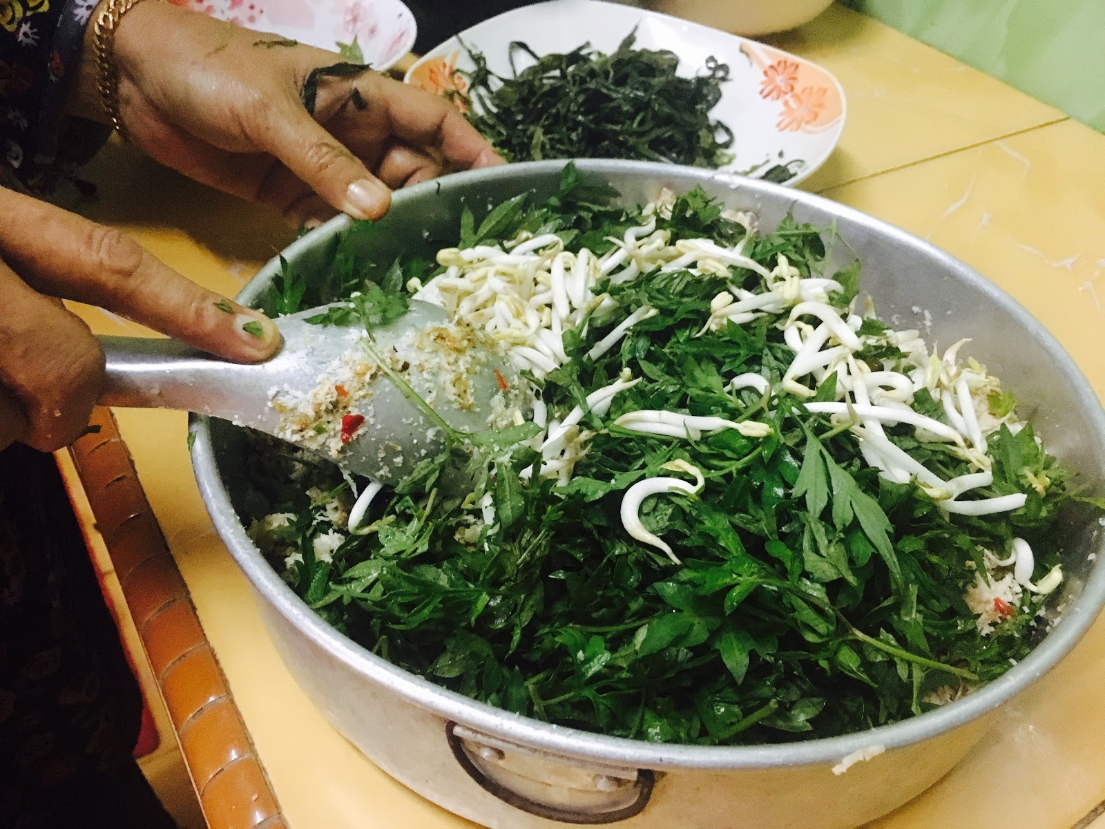 Tips Dan Cara Mudah Buat Kerabu Taugeh Dan Pucuk Ulam Raja Yang Sedap