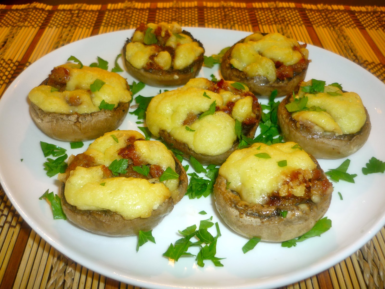 Cooking with love: Ciuperci umplute la cuptor
