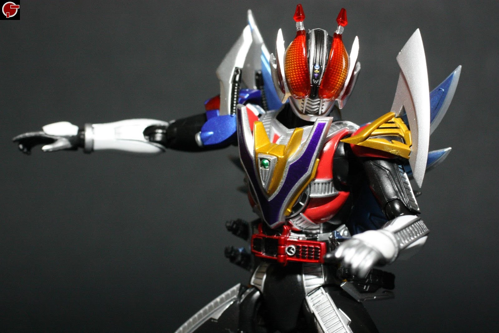 Firestarter's Blog: Toy Review: S.H. Figuarts Kamen Rider Den-O Super ...