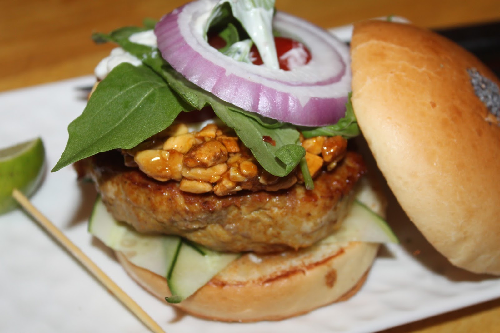 JE TunNel: BURGERTORY~ The Burger Factory that produces Best Non-Halal ...