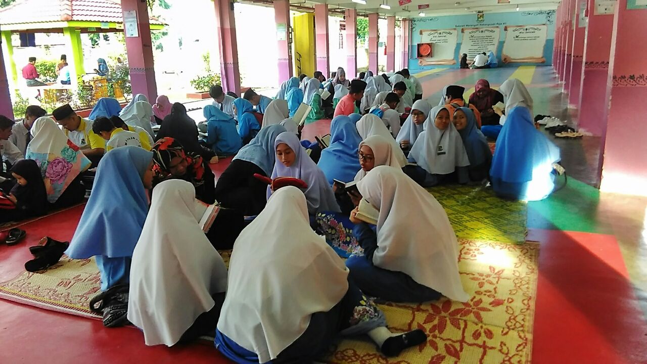 SMK Raja Ali: June 2018