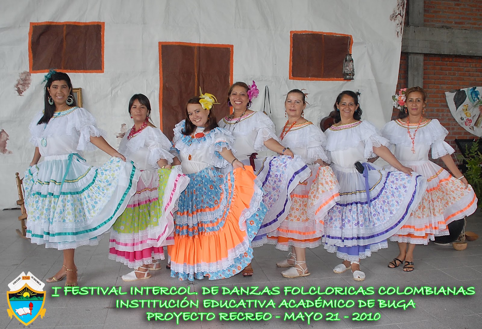 DE FRENTE CON MONDRAGON: COLEGIO ACADÉMICO DE FIESTA FOLCLORICA EN BUGA.