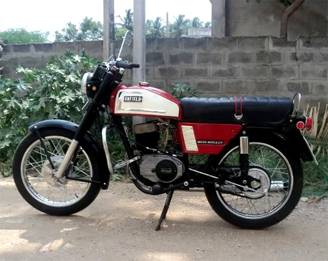 ROYAL ENFIELD: Vintage mini bullet 200cc