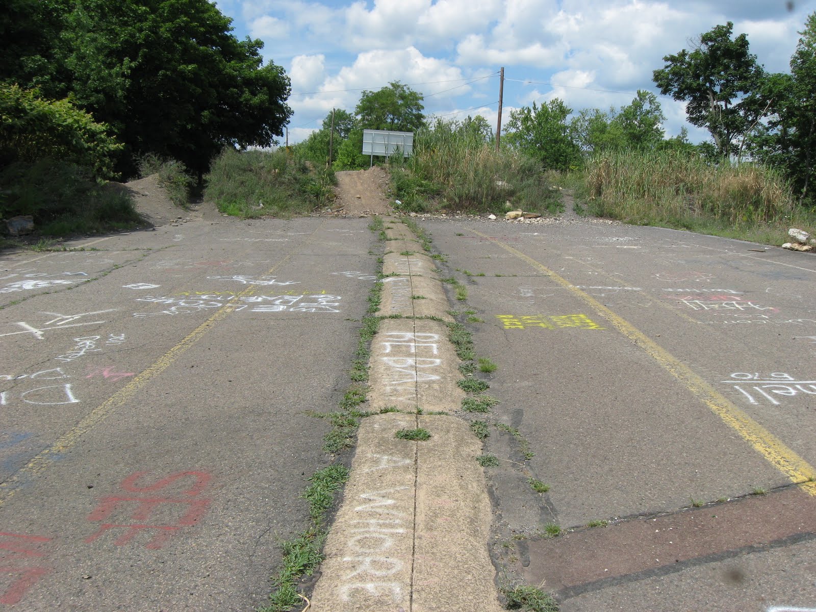Outta the Way: Abandoned Route 61 in Centralia