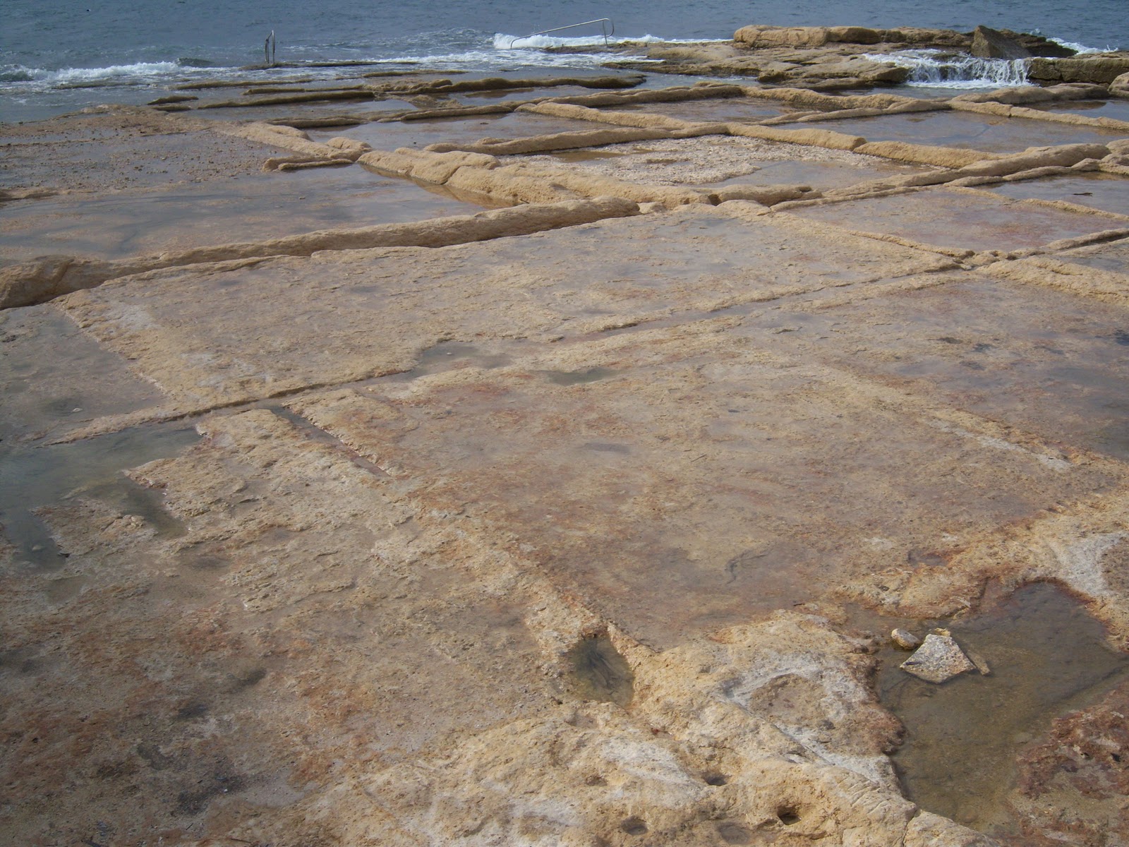 Planet Zeeba: Alien rail tracks and temples on Malta