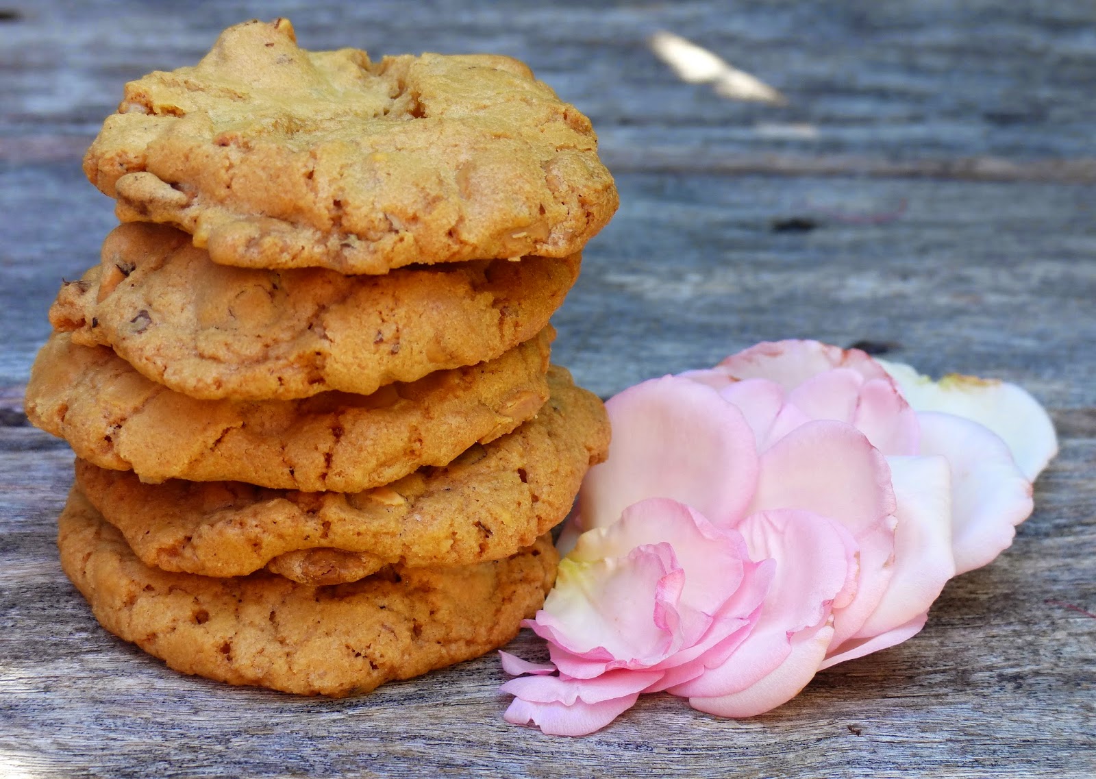 Made with love: White Chocolate Chip & Frangelico Hazelnut Cookies # ...