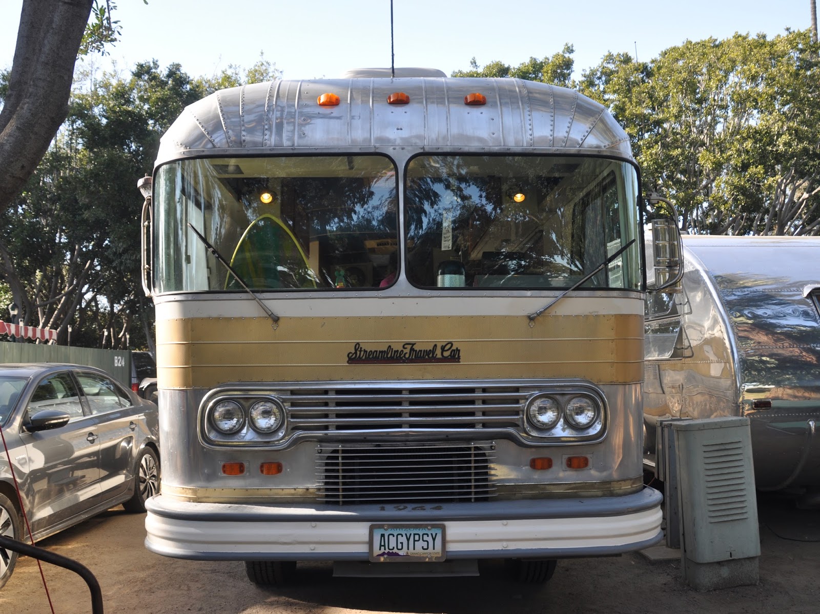 Just A Car Guy: a bus I've never seen or heard of before which hauled ...
