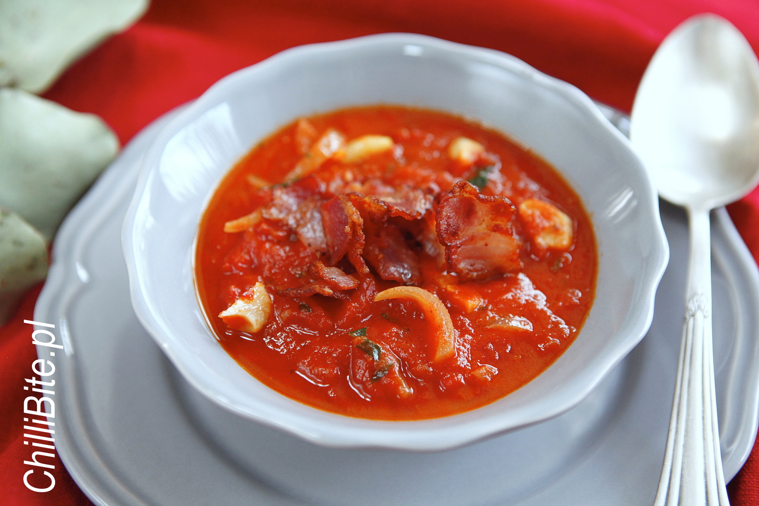 ChilliBite.pl - motywuje do gotowania!: Zupa pomidorowa na ostro z ...