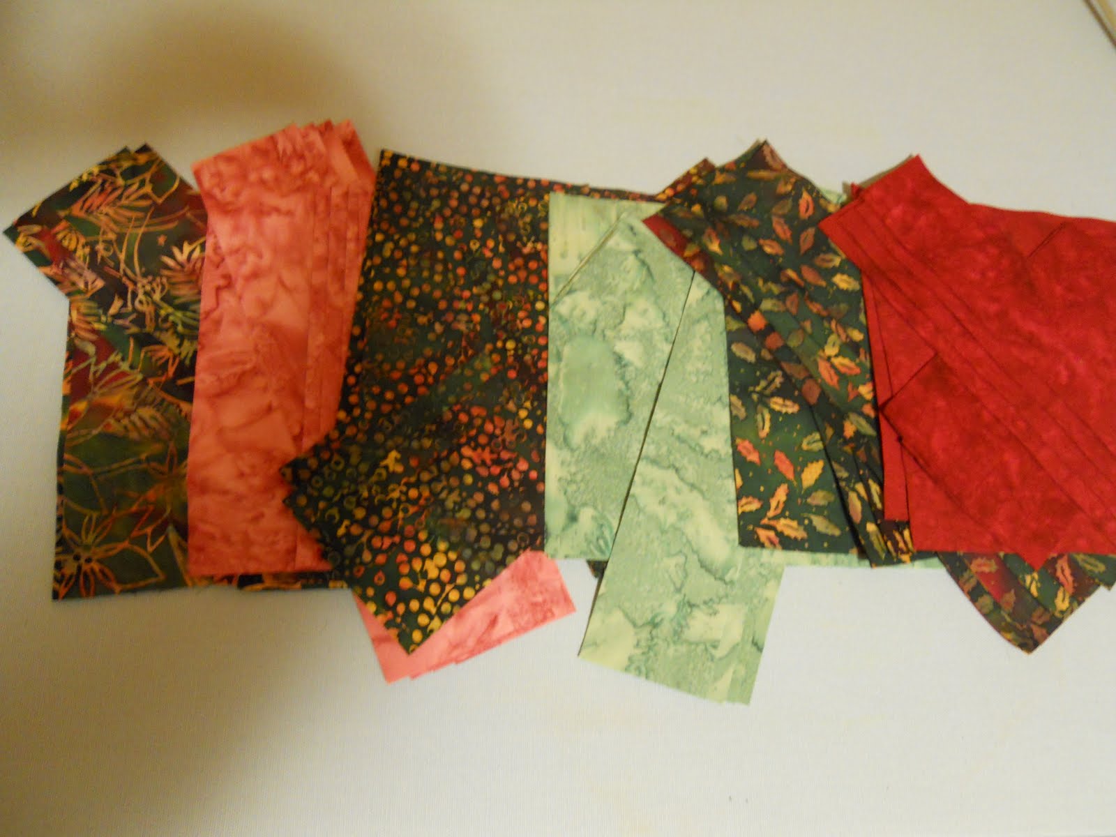 Chipper Piecemaking: Christmas Batik Quilt