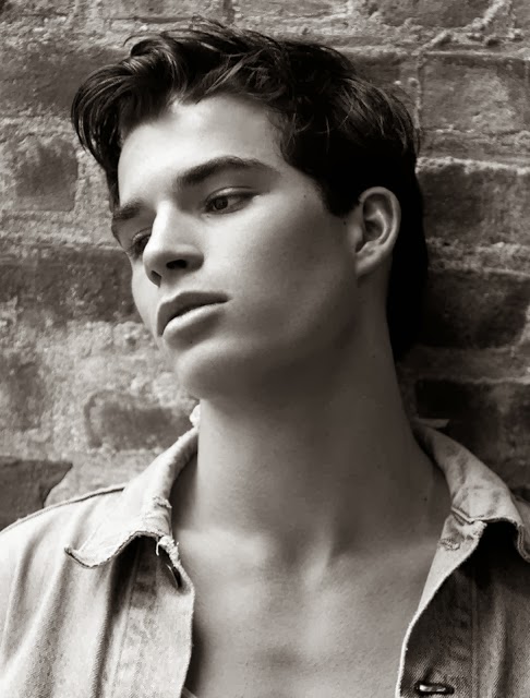 Male Model Street: American male model Jonathan Lee