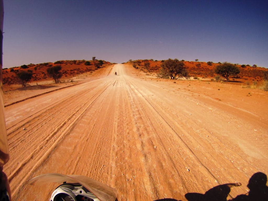 Biking 2 Nowhere . . . . .: NAMIBIA Day 4: Grunau – Keetmanshoop – Koes ...