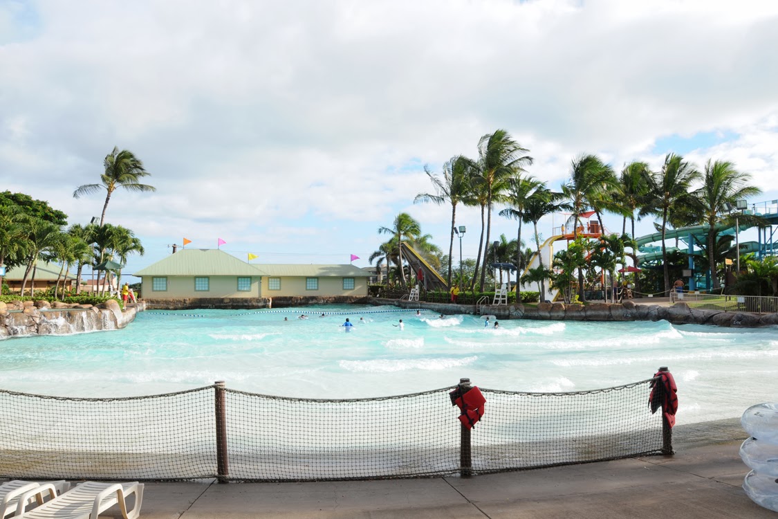 Oahu Photos: Hawaiian Waters Wave Pool