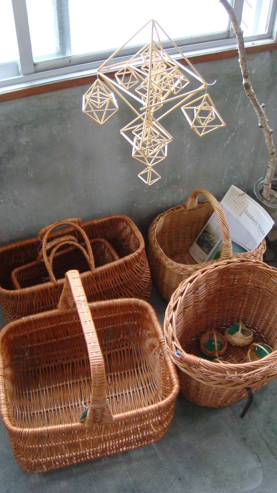 tapiiri: ラトヴィア暮らしの中の民芸品 8月 PUZURIS