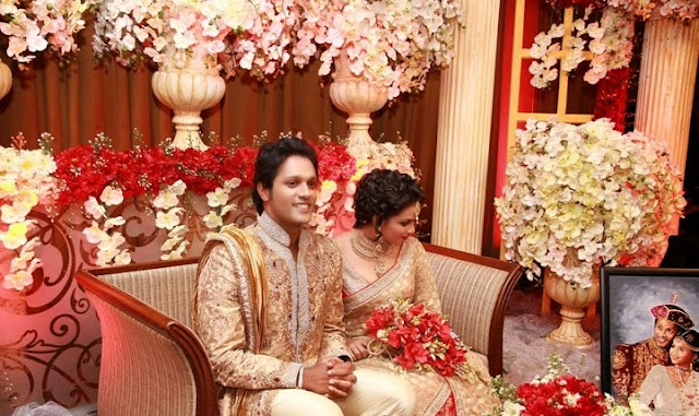 Roshan Ranawana Homecoming Photos | Sri Lanka Hot Picture Gallery.