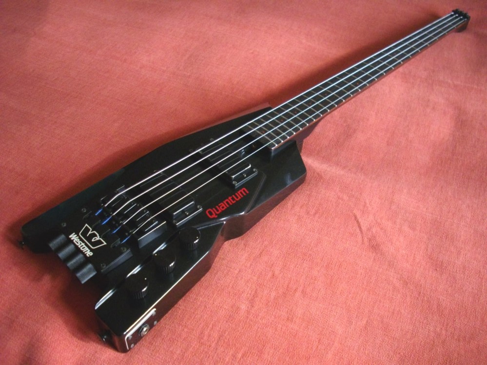 Flat Eric's Bass & Guitar Collection: Westone Quantum Bass X850.