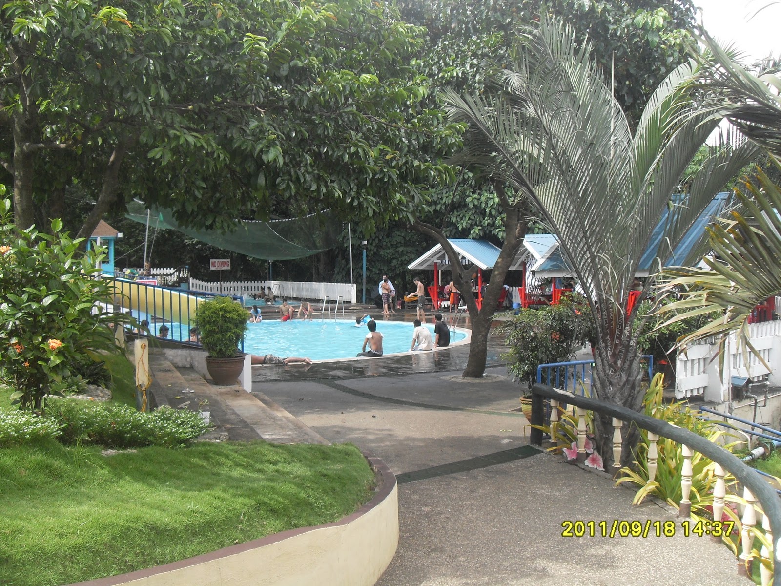 INOLVIDABLE: SEPTEMBER 18, 2011 - RR SPRING RESORT (MARAMAG BUKIDNON)