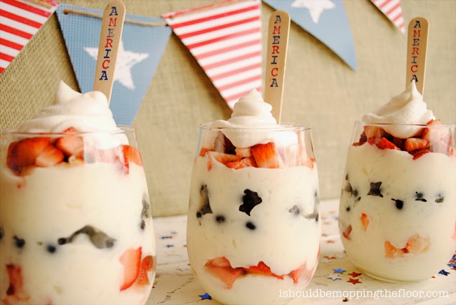 DIY Patriotic Party Spoons | i should be mopping the floor