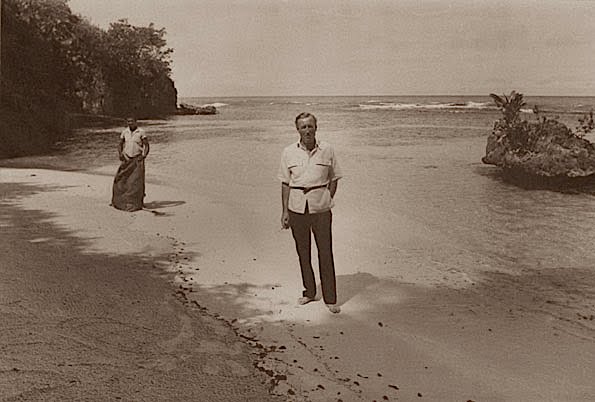 Bookride: Ian Fleming. Rebel without a cause...3