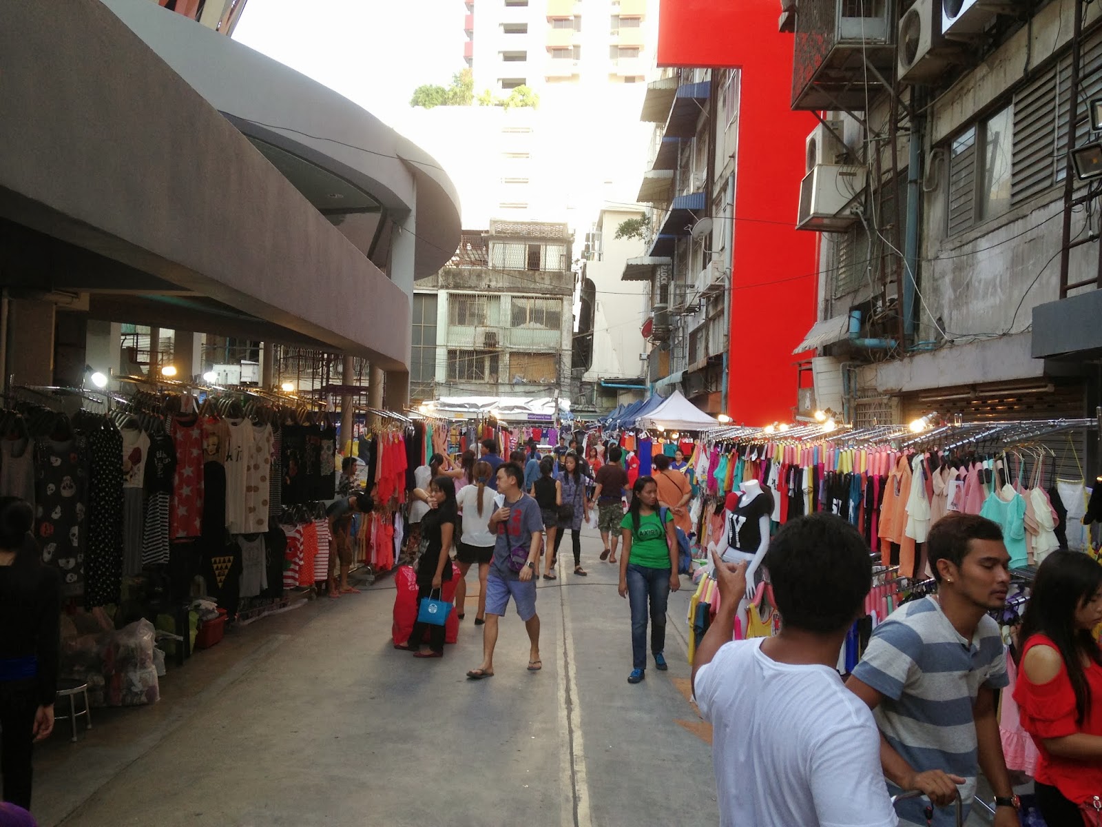FoodieFC: Luk Chup and Pratunam Morning Market (Thailand, Bangkok)