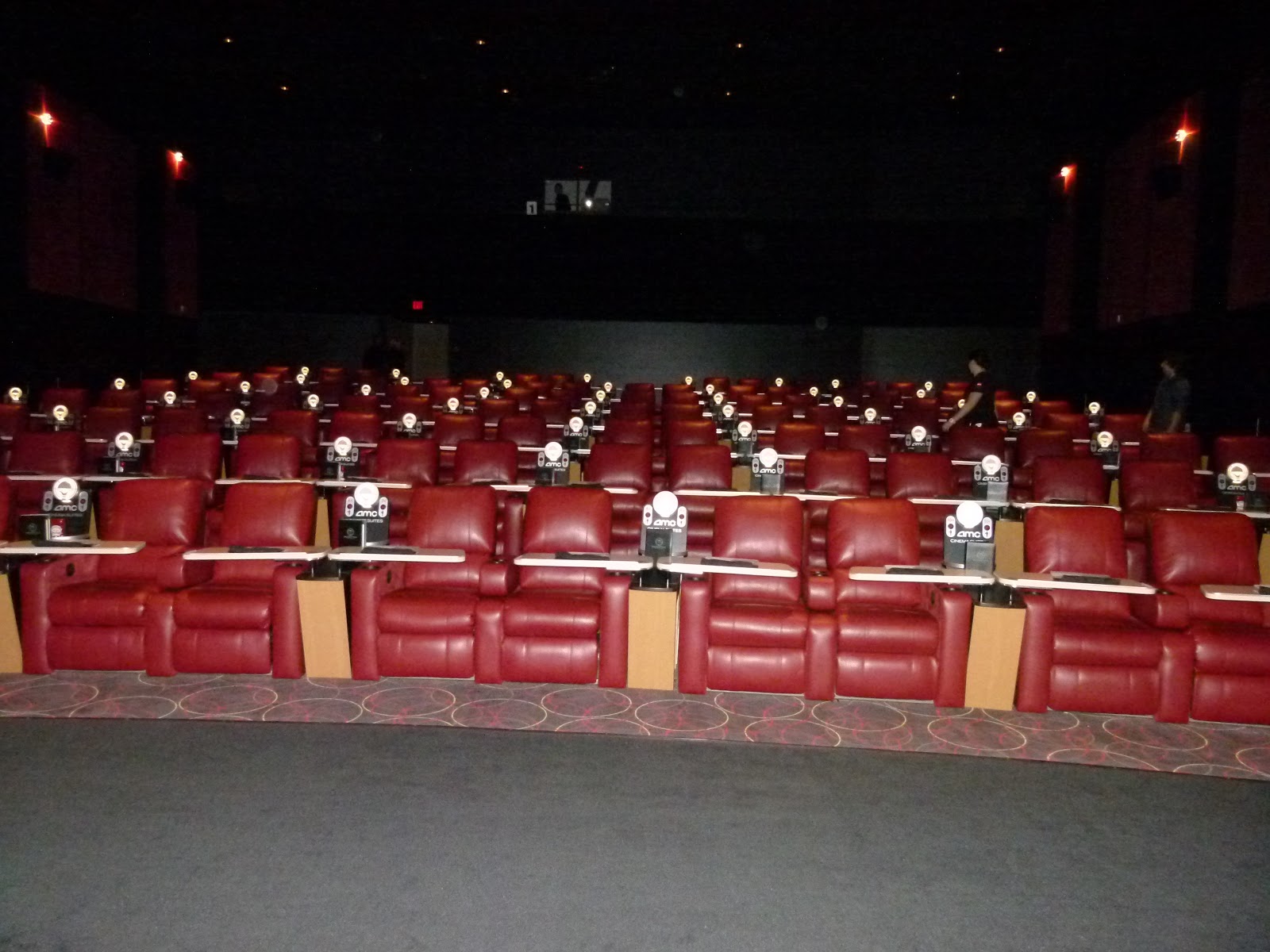 Things To Do In Los Angeles: AMC 6 Dine-In Theaters Watch Your Movie ...