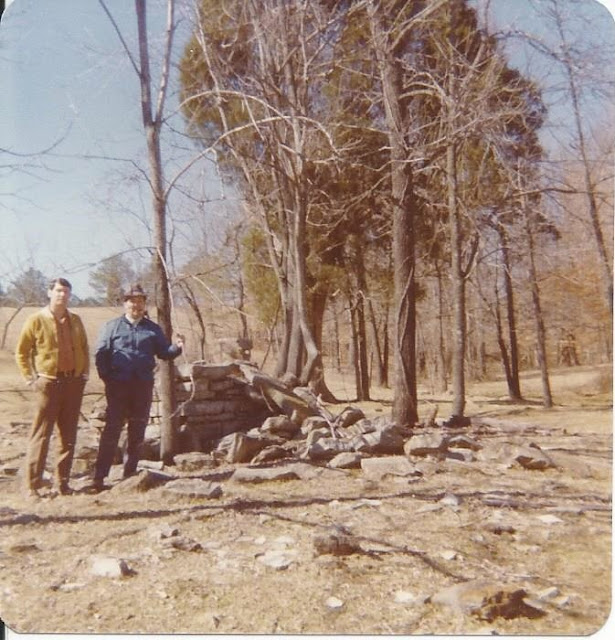 East Texas Genealogy: Picture of Gaines C. Smith Homesite
