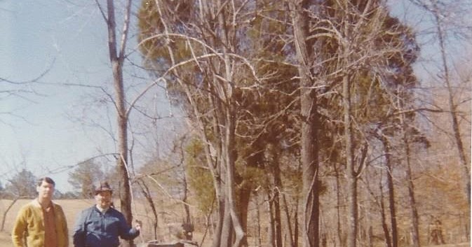 East Texas Genealogy: Picture of Gaines C. Smith Homesite