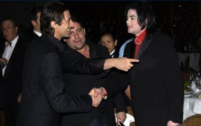 [FOTOS] Michael Jackson no festival de cinema Palm - 05 abril de 2003 ...